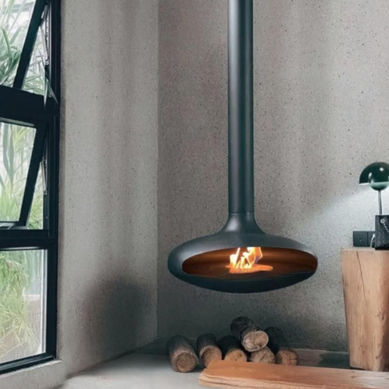 Hanging Fireplaces – Aura Flame